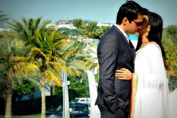 Veena Malik and Asad Bashir in Mazaq Raat ~ Malomaat