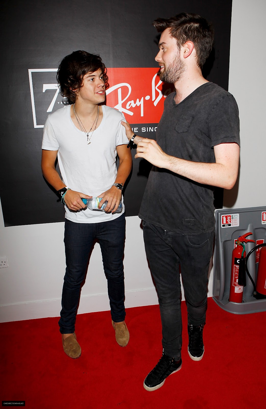 Harry Styles And Jack Whitehall At Ray Ban's Party | Oh yes I am Harry Styles And Jack Whitehall At Ray Ban's Party | Oh yes I am