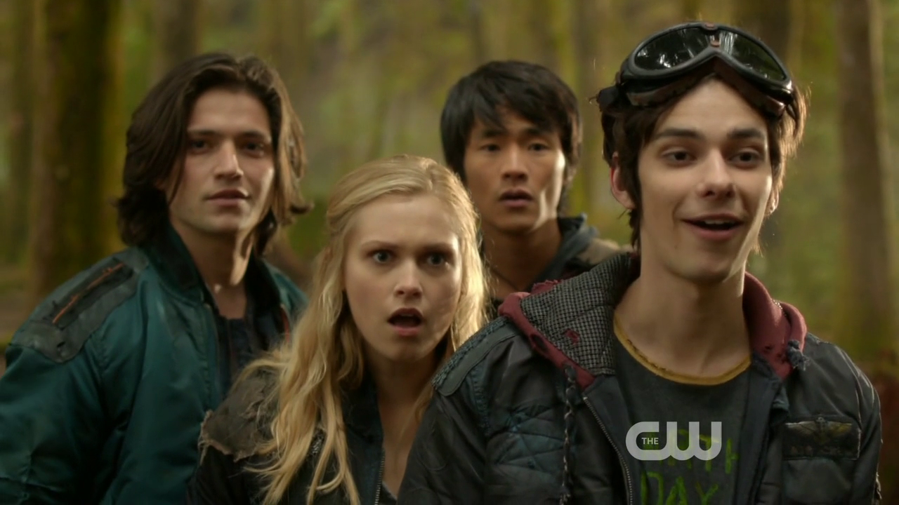 Addictedtoseries.com: Les critiques // The 100 : Saison 1. Episode 1 ... Addictedtoseries.com: Les critiques // The 100 : Saison 1. Episode 1 ...