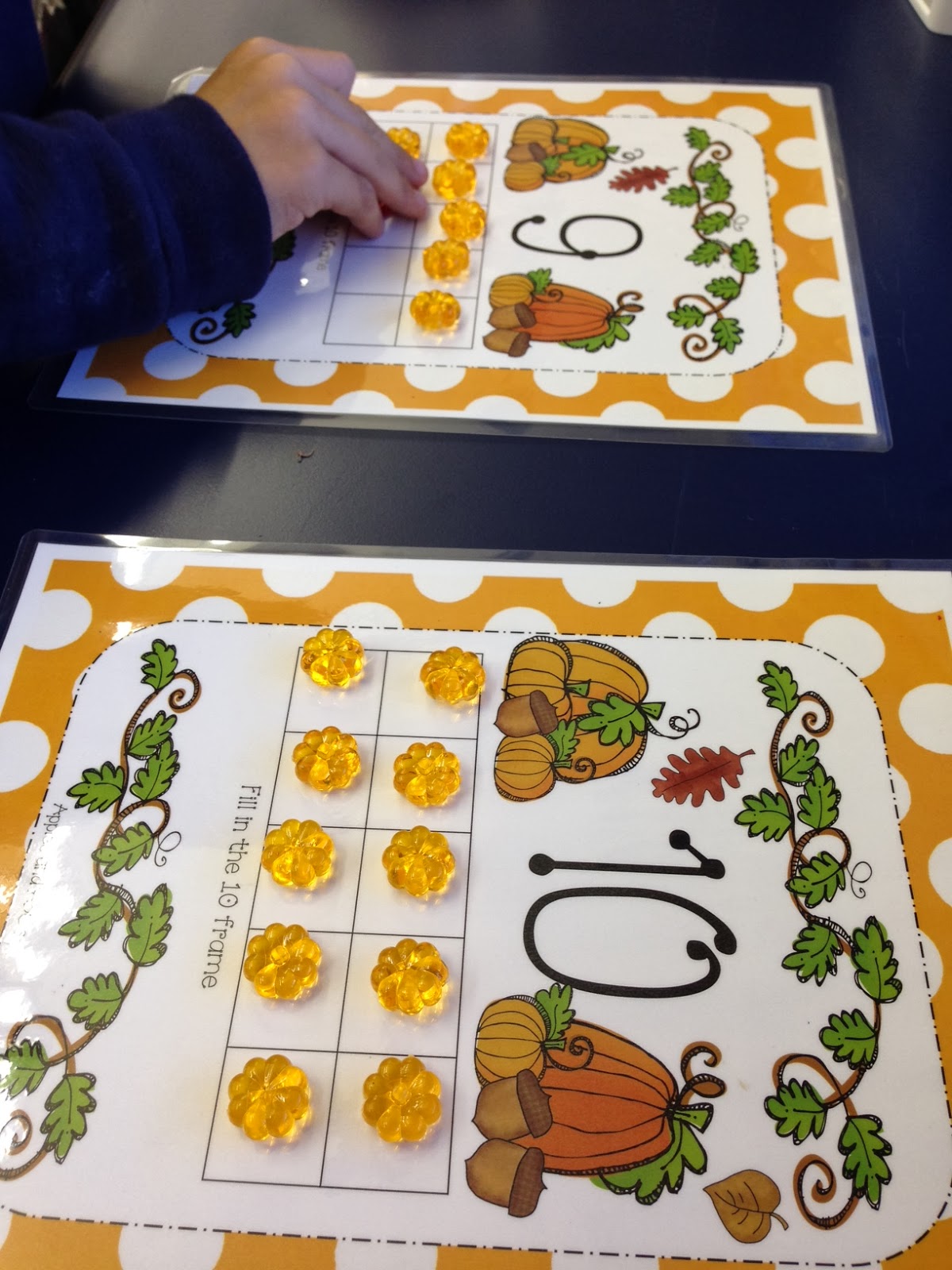 Fall Counting With 10 and 20 Frames - Apples & ABC's