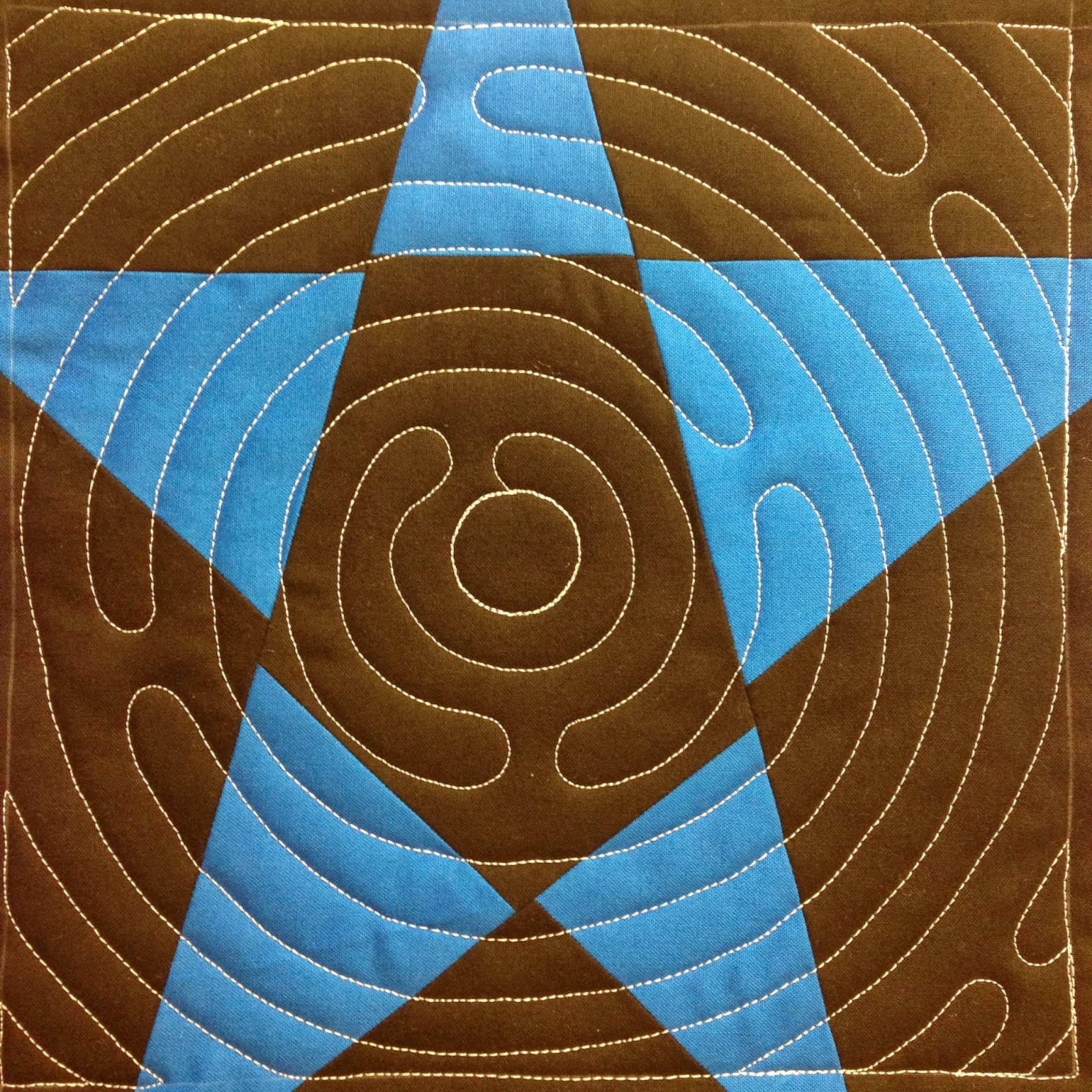 The Free Motion Quilting Project Design 439 Nexus Maze the-free-motion-quilting-project-design-439-nexus-maze