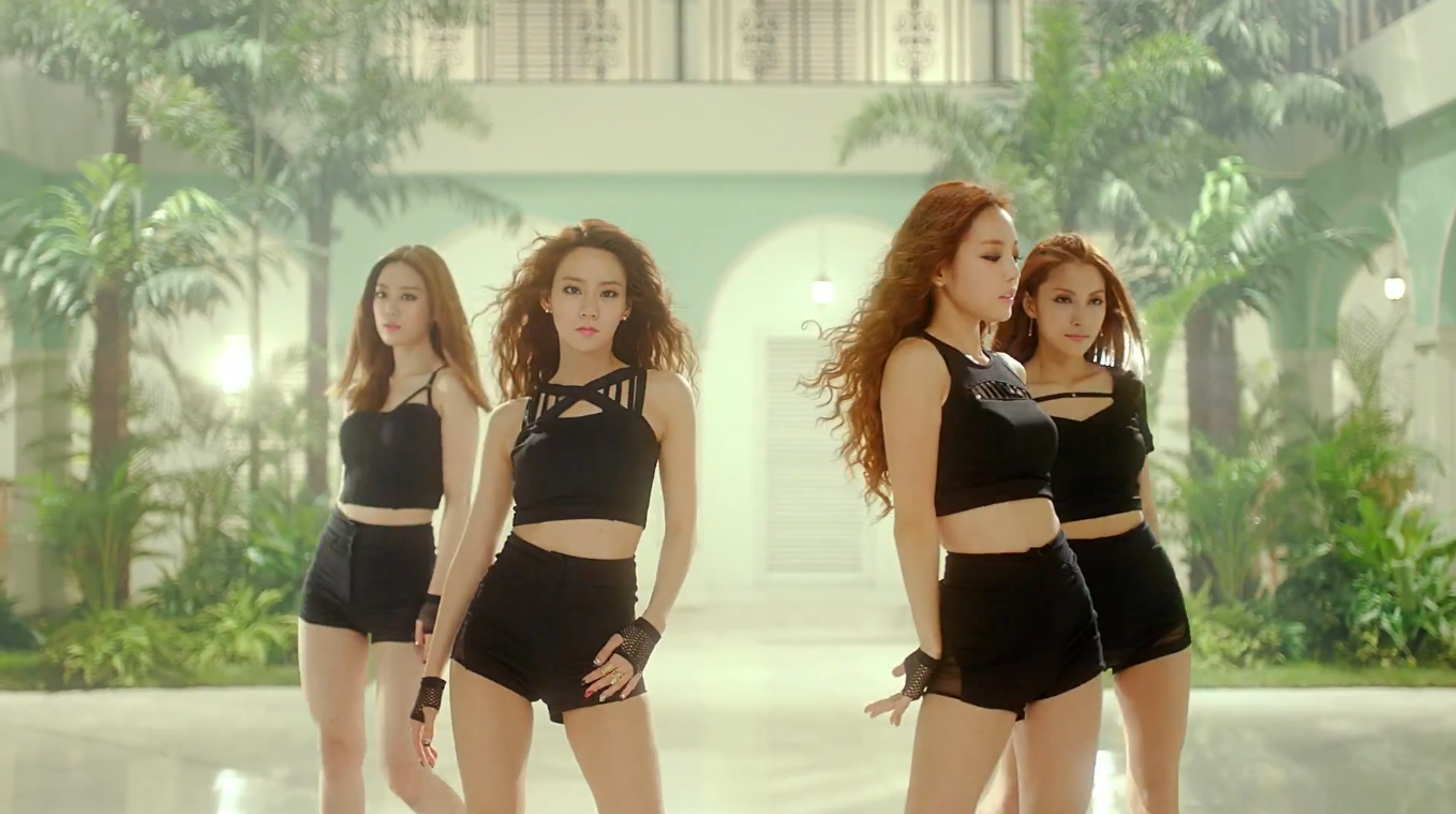 I cry like Yuko Oshima: Kpop: Kara - Mamma Mia (맘마미아)