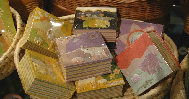 A Smile A Day Poo tiful Paper Made Out Of Elephant Dung a-smile-a-day-poo-tiful-paper-made-out-of-elephant-dung
