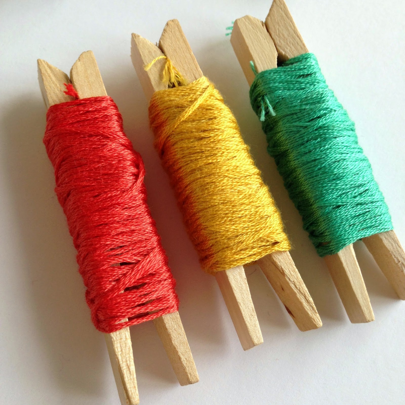 Love My Fabrics Embroidery Floss Storage Tip love-my-fabrics-embroidery-floss-storage-tip