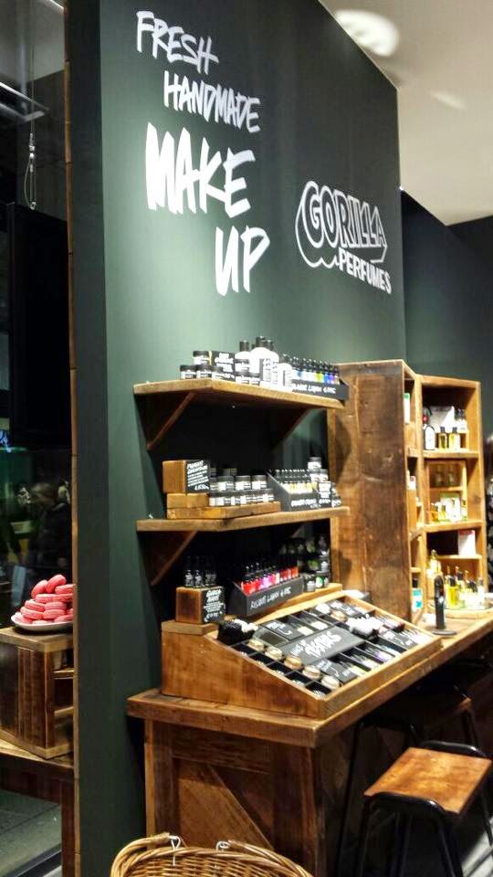 New opening Lush Milano - Via Torino - Le avventure di Anna Pernice - Travel Fashion Tips