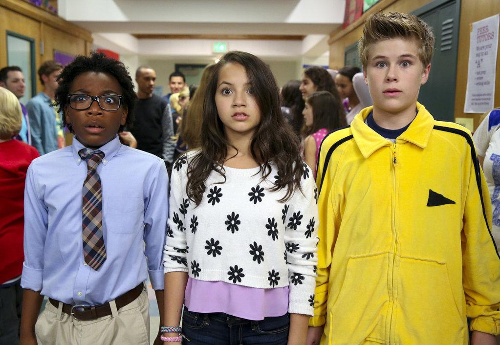 TV Series USA 100 Things To Do Before High School tv-series-usa-100-things-to-do-before-high-school