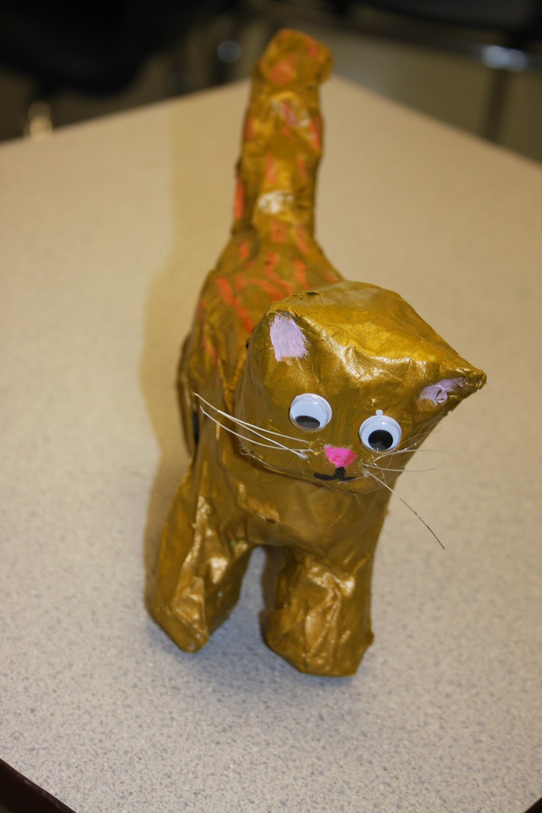 Art is Awesome!: 6th Grade - Paper Mache Animal Sculptures