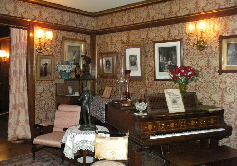 The Story Of A House Parlor Reopens Amidst Celebration And Remembrance the-story-of-a-house-parlor-reopens-amidst-celebration-and-remembrance