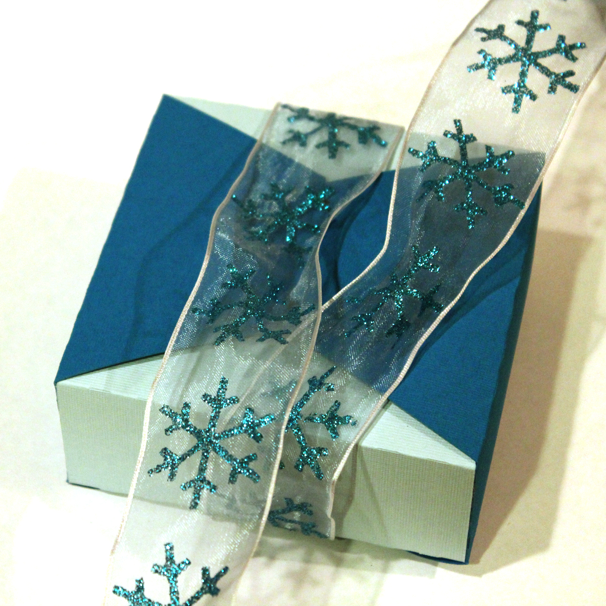 3 Under 3 And More Ribbon Wrapped Box Tutorial 3-under-3-and-more-ribbon-wrapped-box-tutorial