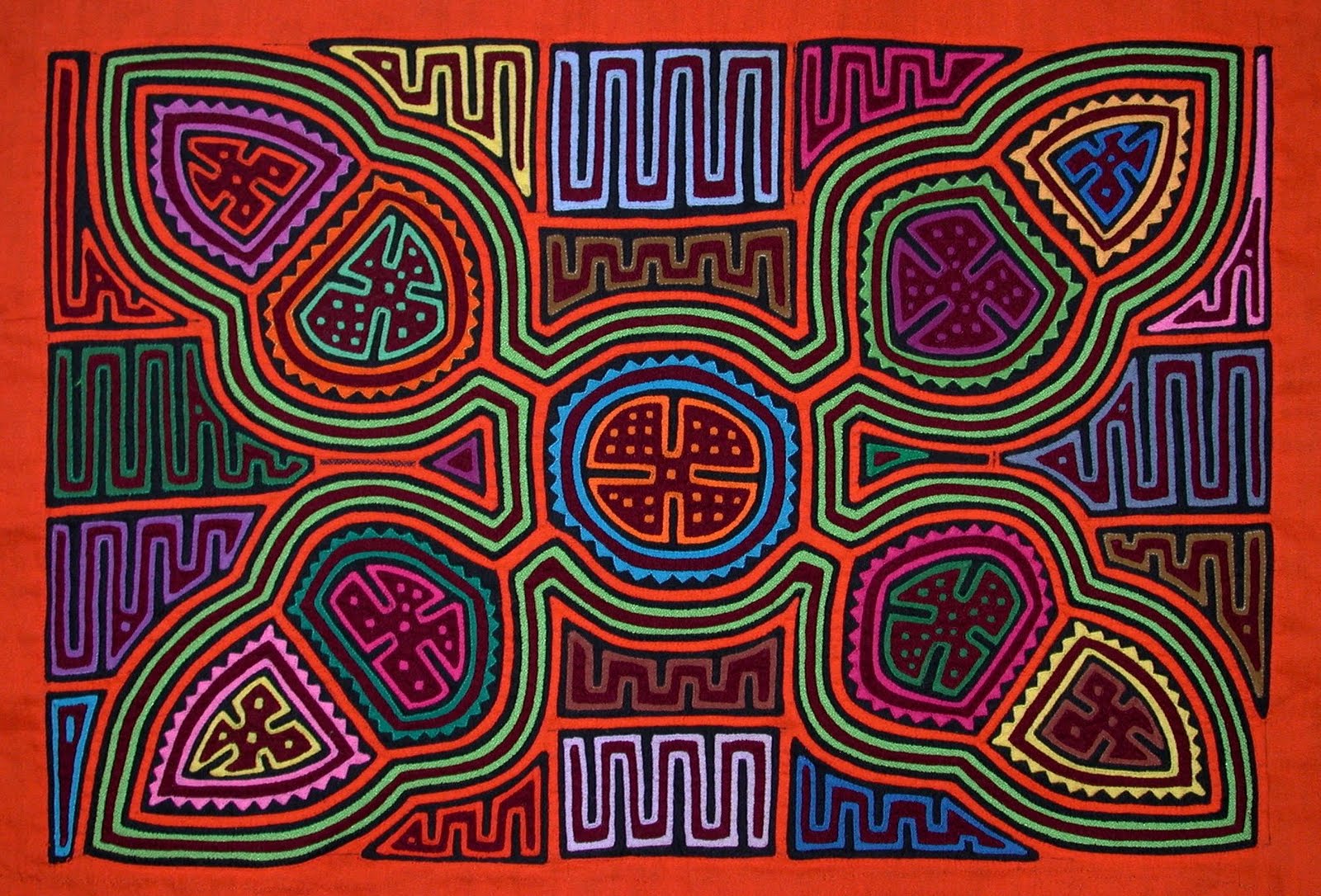 Morfología Uno - Cátedra Longinotti: MOLAS PANAMEÑAS