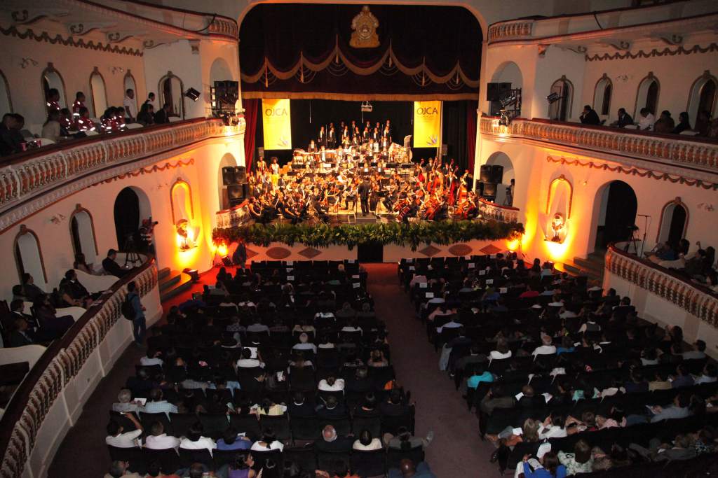 Olanchito,Honduras & the world: Centenario del Teatro Manuel Bonilla Olanchito,Honduras & the world: Centenario del Teatro Manuel Bonilla