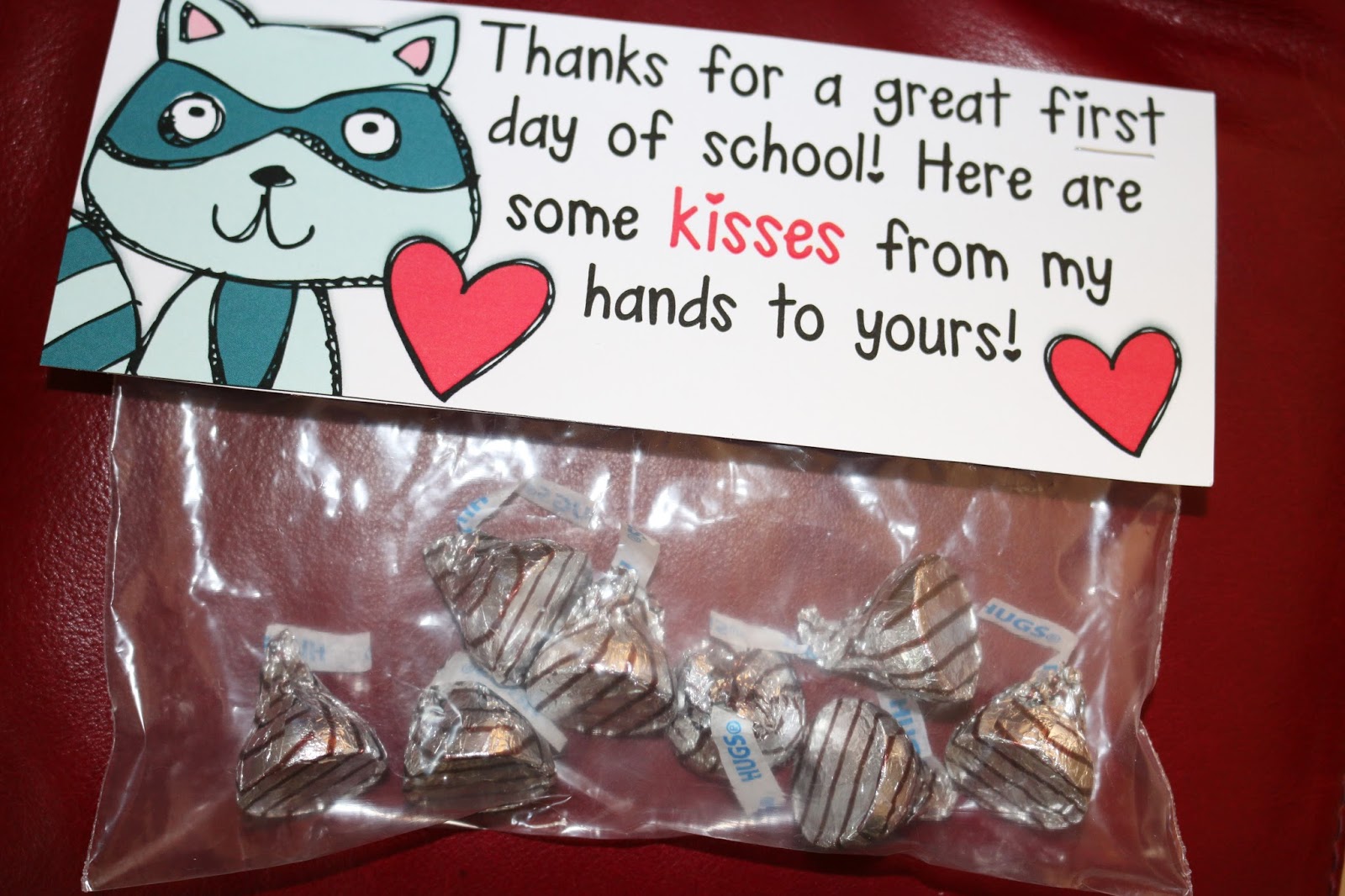 The Kissing Hand and a Freebie - Second Grade Teaching Blog