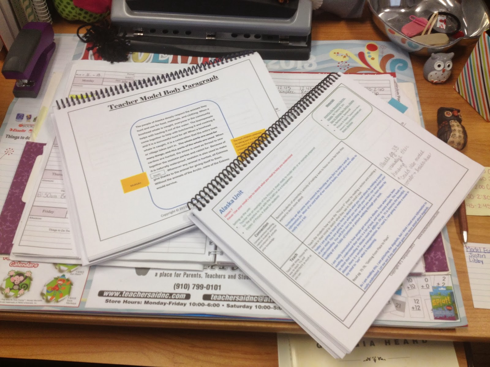 In 5th Grade with Teacher Julia: A Peek at My Week - LINKY PARTY!