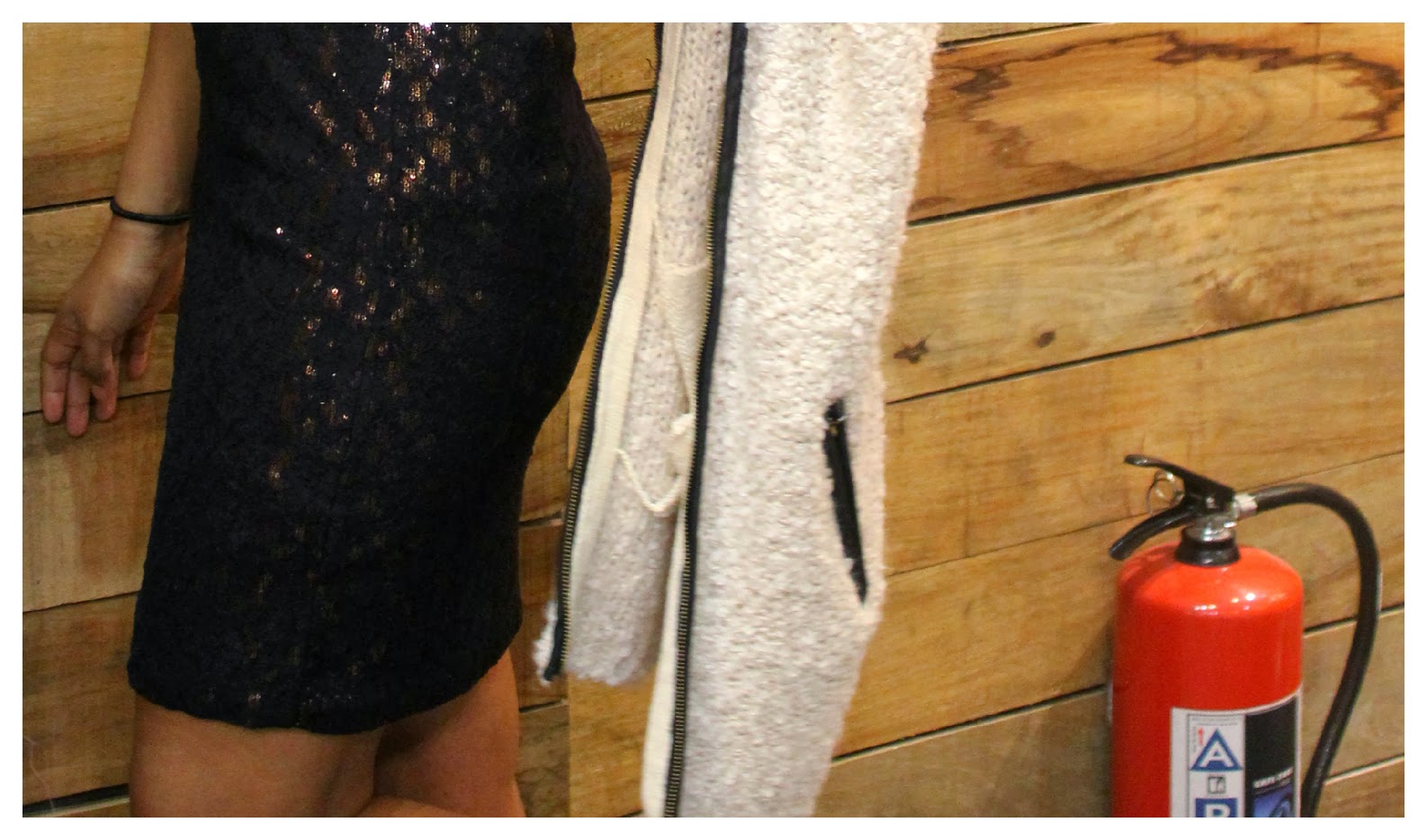 How To Wear A T shirt To Party The Fleamarket Queen how-to-wear-a-t-shirt-to-party-the-fleamarket-queen