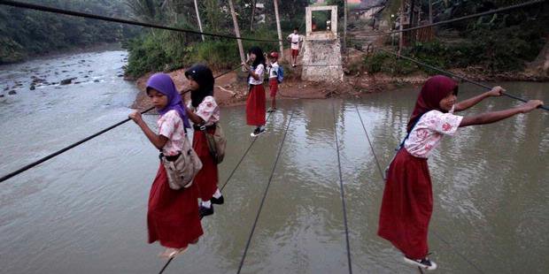 Tantangan Pendidikan di Daerah Terpencil ~ SD NEGERI 1 SUKA AGUNG Tantangan Pendidikan di Daerah Terpencil ~ SD NEGERI 1 SUKA AGUNG