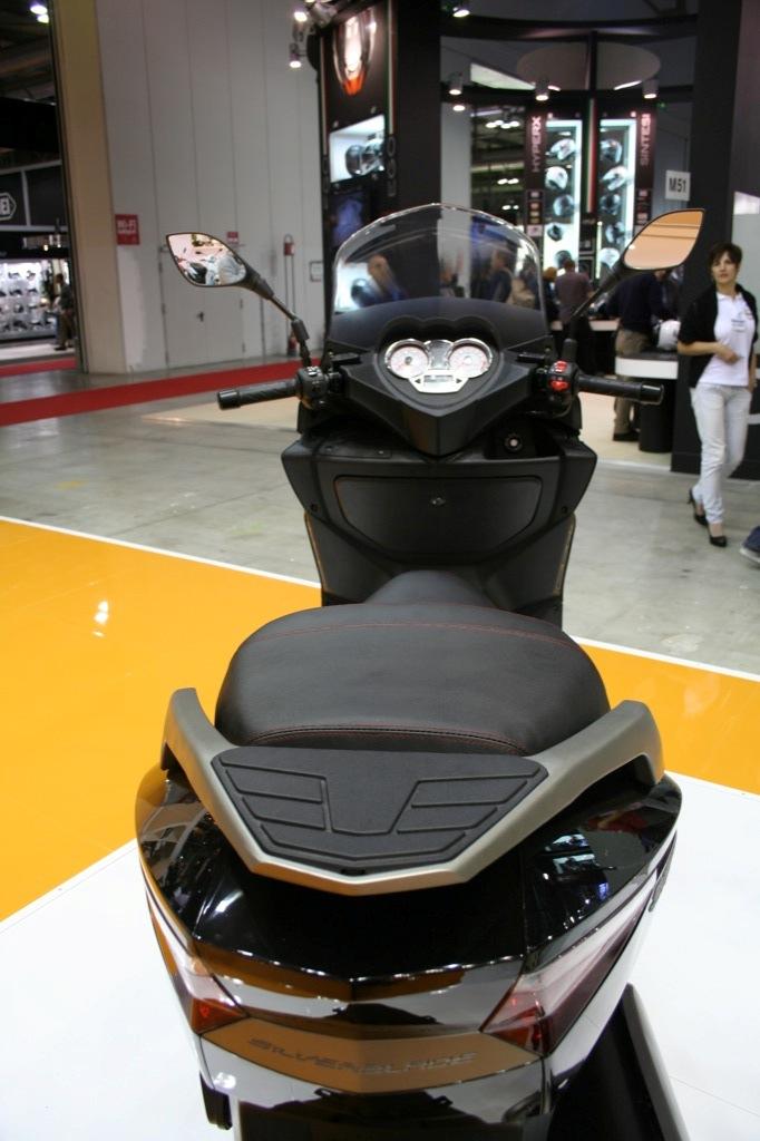 KEEWAY SILVERBLADE 250