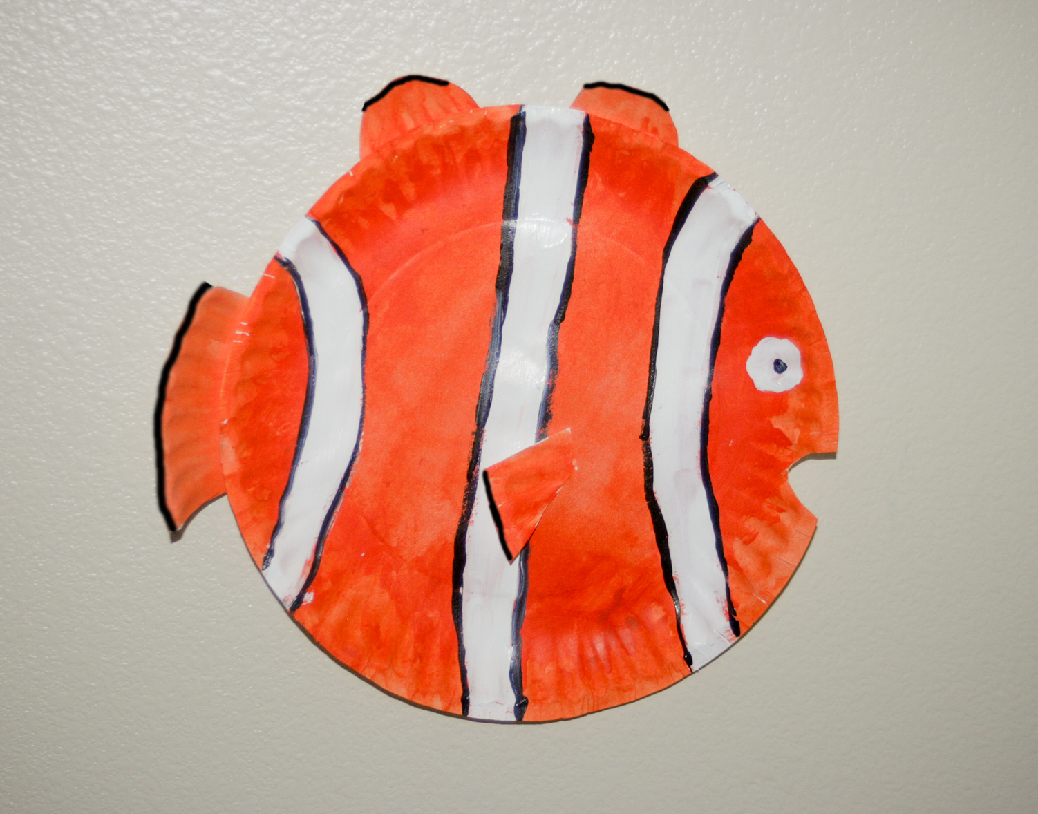 Mommy Minutes Paper Plate Fish mommy-minutes-paper-plate-fish