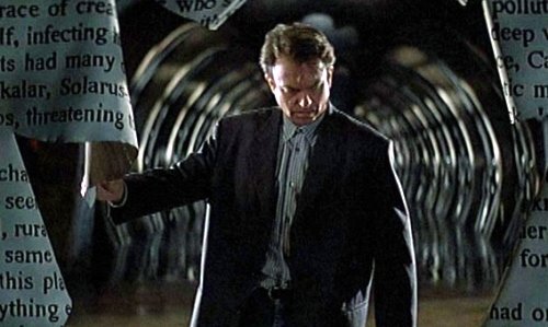 Cinefilia. Críticas. Historia del Cine.: Crítica: 'En la boca del miedo ... Cinefilia. Críticas. Historia del Cine.: Crítica: 'En la boca del miedo ...