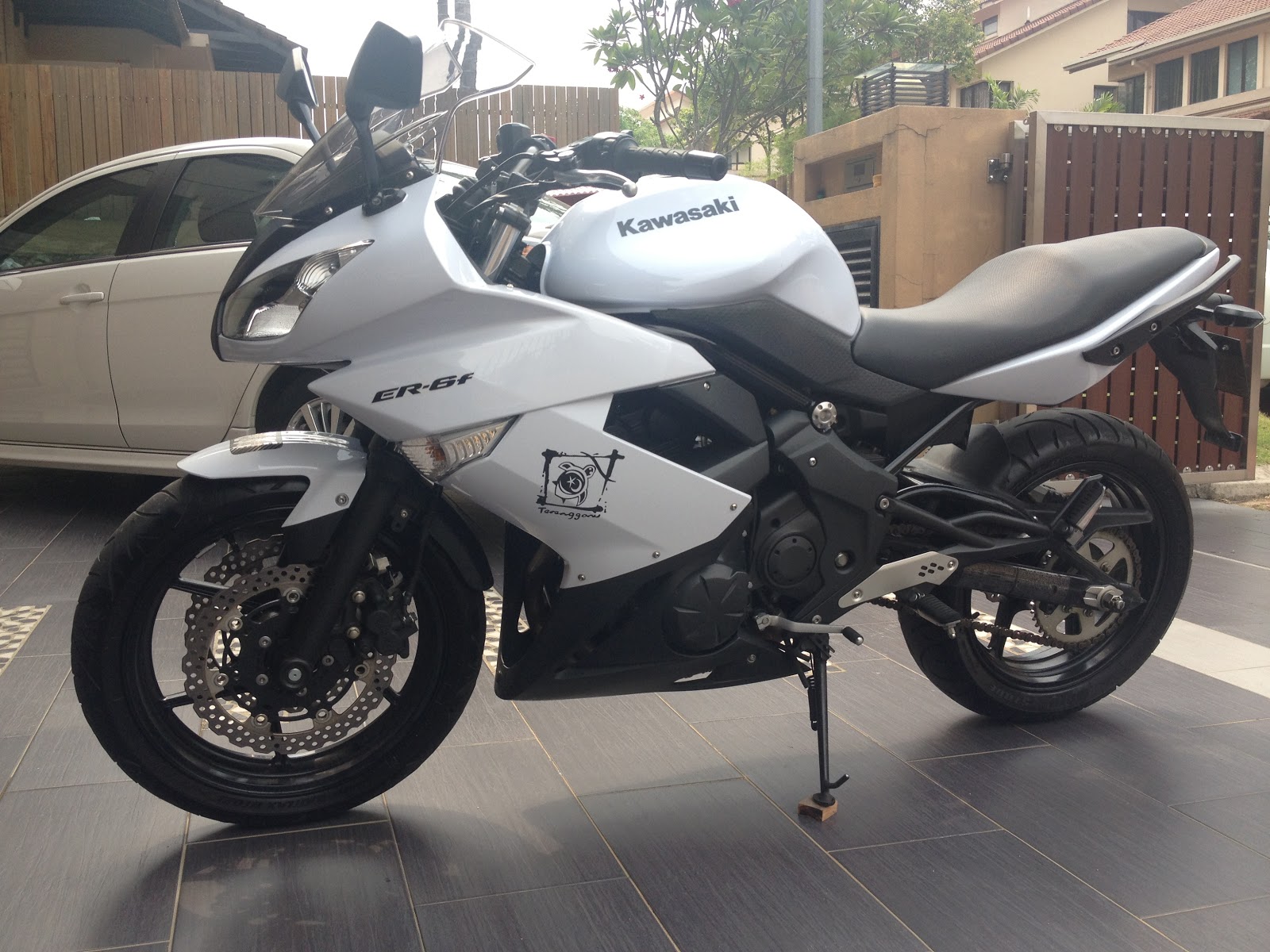 SUPER GREAT SPORTBIKES: KAWASAKI ER6F 2010/2012 SOLD