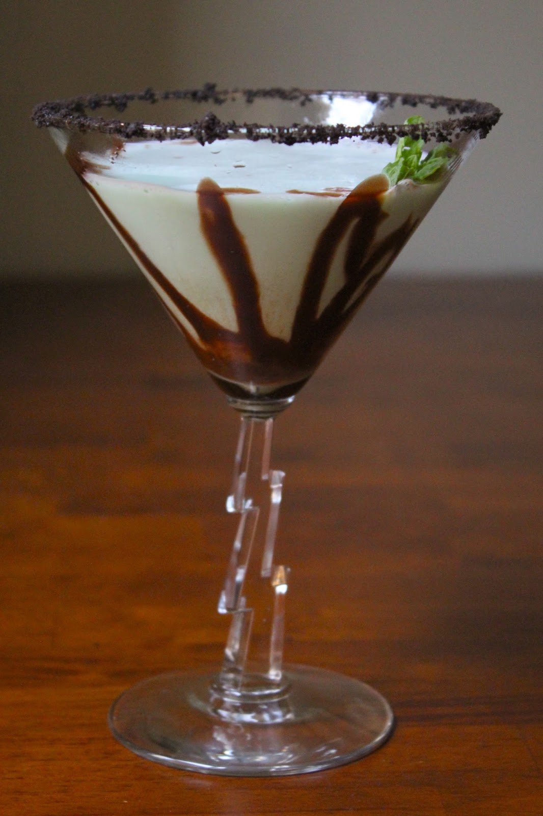 Marissa Says A Lifestyle Blog Luck O The Irish Martini marissa-says-a-lifestyle-blog-luck-o-the-irish-martini