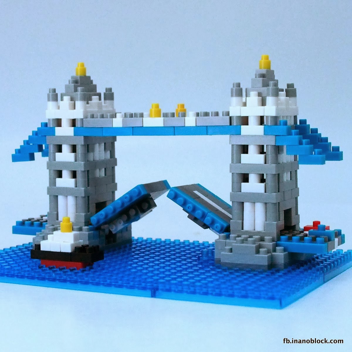 Christopher Tan: nanoblock Tower Bridge