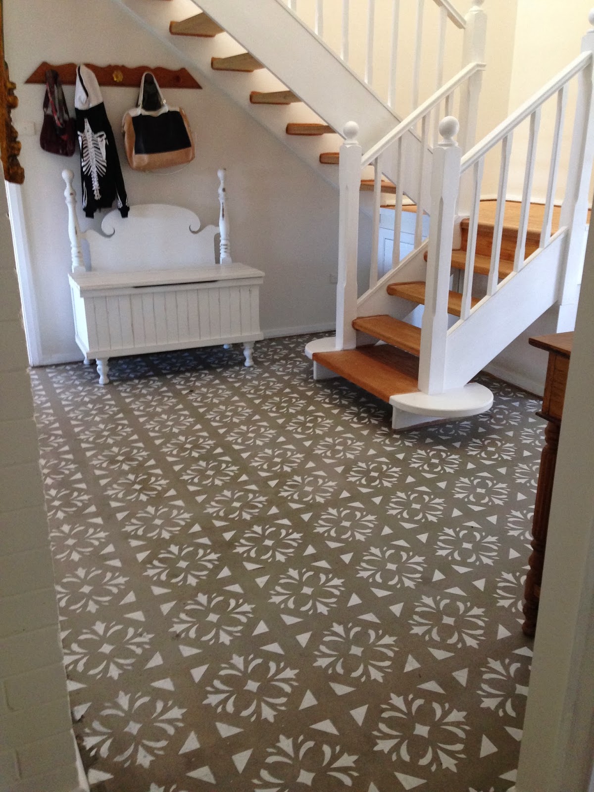 Beautiful Junk Concrete Stencil Floor beautiful-junk-concrete-stencil-floor