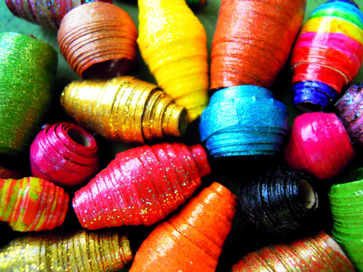 Lovinglf Designs Paper Beads lovinglf-designs-paper-beads
