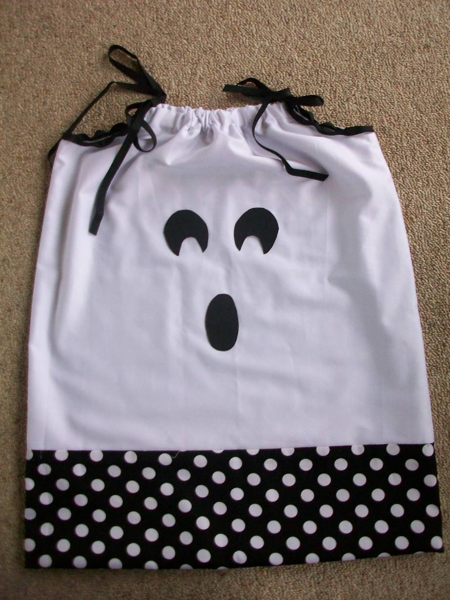 365 DAYS OF PINTEREST CREATIONS Day 123 Ghost Pillowcase Dress 365-days-of-pinterest-creations-day-123-ghost-pillowcase-dress