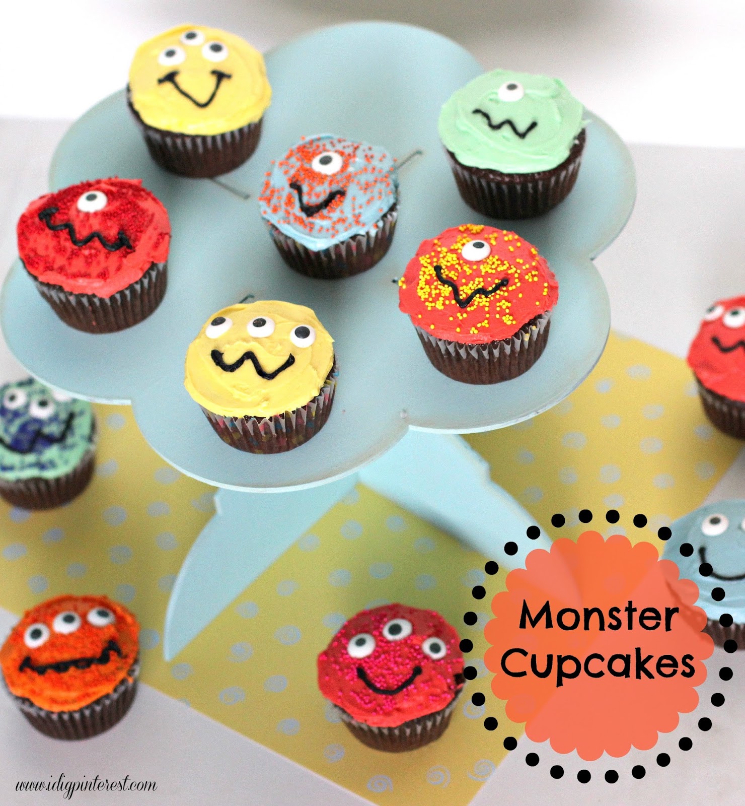 Kids in the Kitchen: Monster Cupcakes - I Dig Pinterest