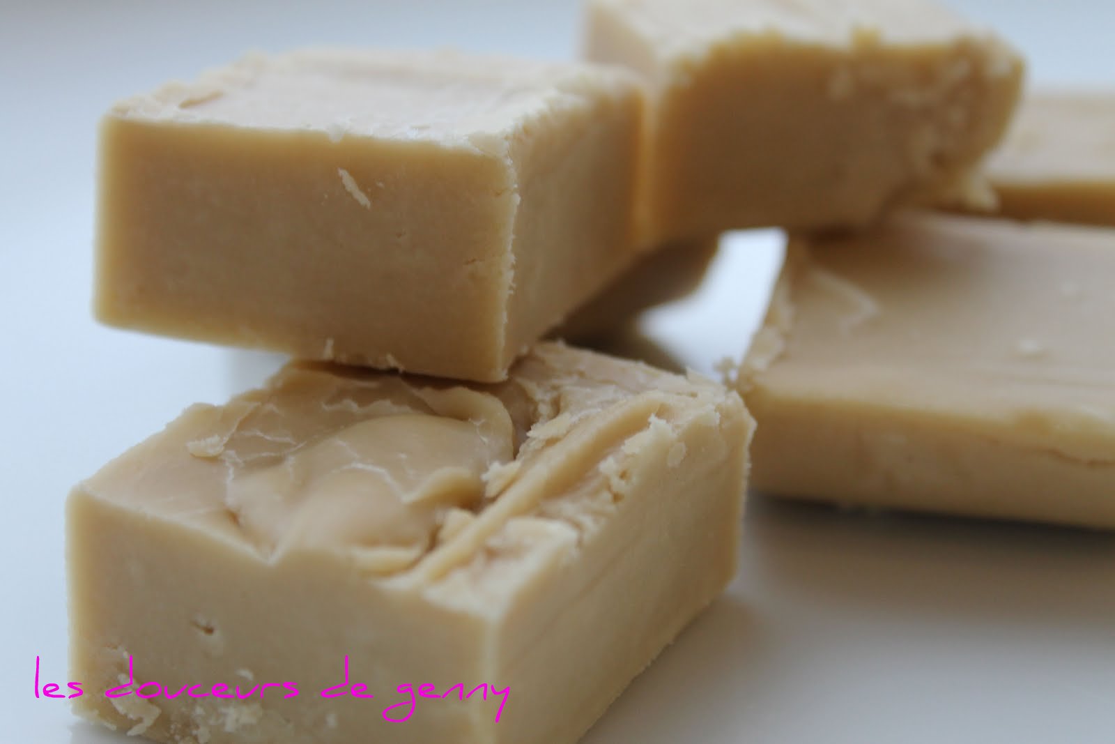 Les Douceurs De Genny SUCRE LA CR ME FACILE les-douceurs-de-genny-sucre-la-cr-me-facile