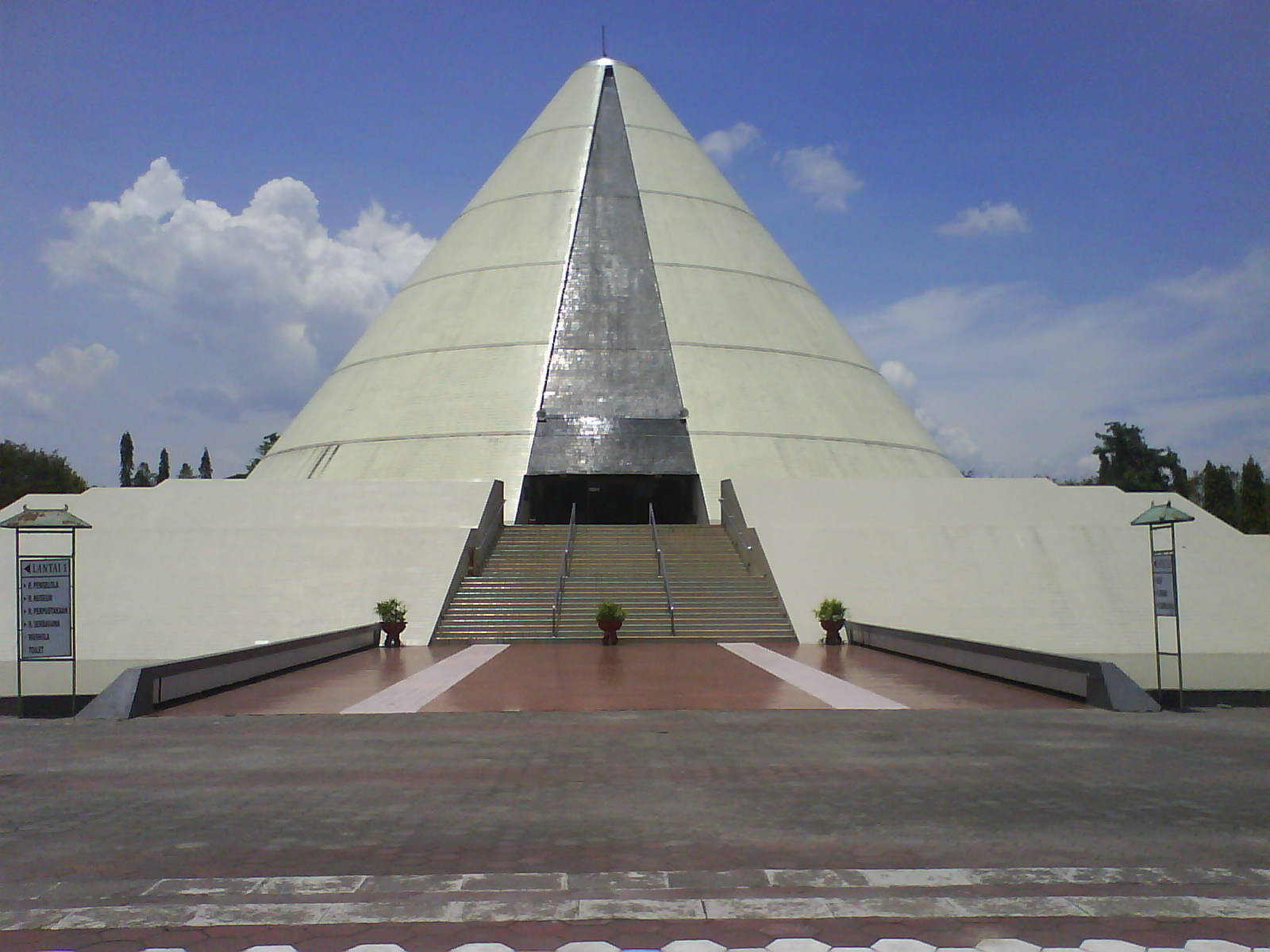 Monumen Yogya Kembali Monumen Bangunan Yogyakarta - vrogue.co Monumen Yogya Kembali Monumen Bangunan Yogyakarta - vrogue.co