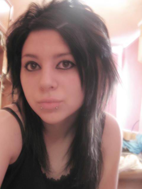 Hairstyles for Men and Women: More pictures from emo/scene girl Kitt Long Hair