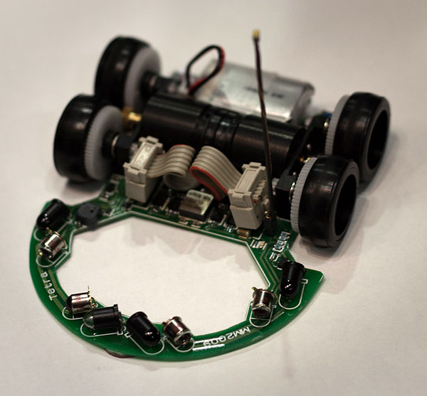 Internet's Best Secrets: Micro Maze Solving Robot Mouse