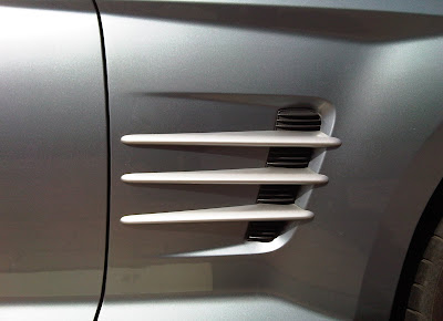 Experiment Zer0 (Sean Burns): Side vents?