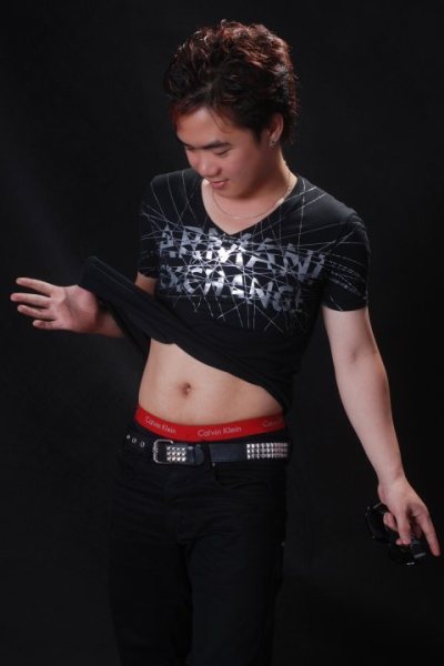 M y a n m a r H u n k s: Kyaw Kyaw