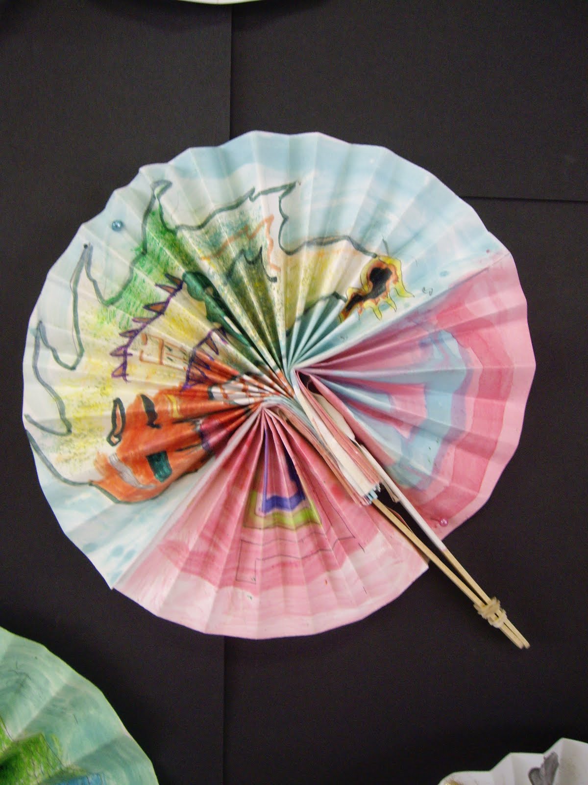 Use Your Coloured Pencils Chinese Style Fans use-your-coloured-pencils-chinese-style-fans