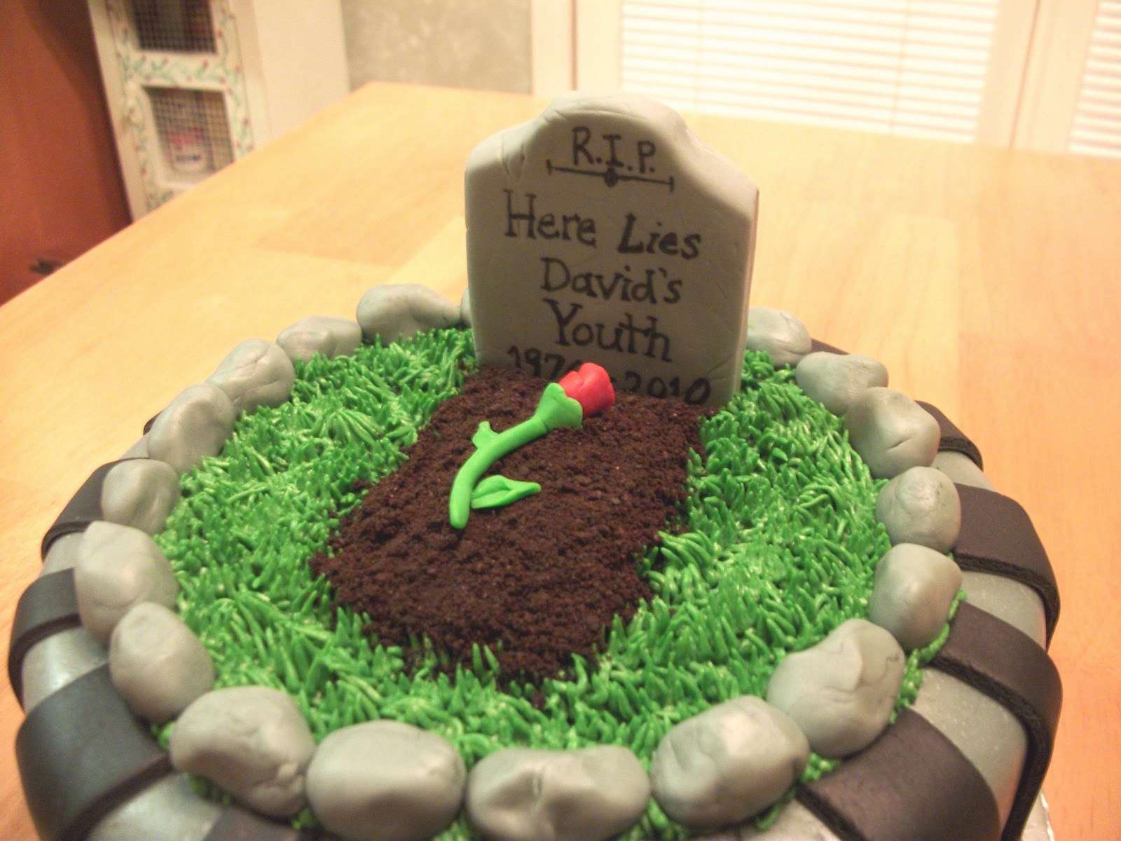Bellissimo Specialty Cakes 40th Birthday Cake bellissimo-specialty-cakes-40th-birthday-cake