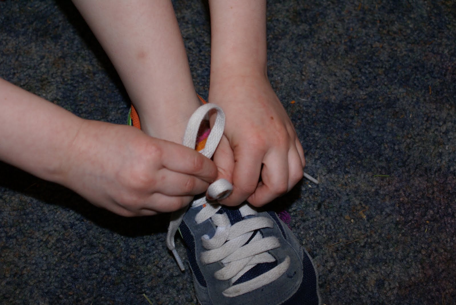 How To Bunny Ear Shoe Tie at Robert Guajardo blog