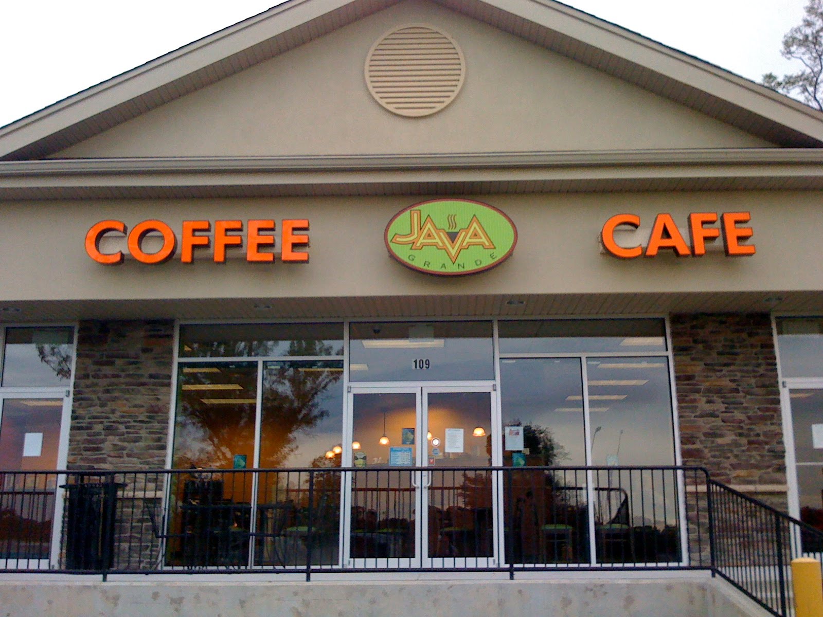 HowChow: Want To Buy Java Grande? HowChow: Want To Buy Java Grande?