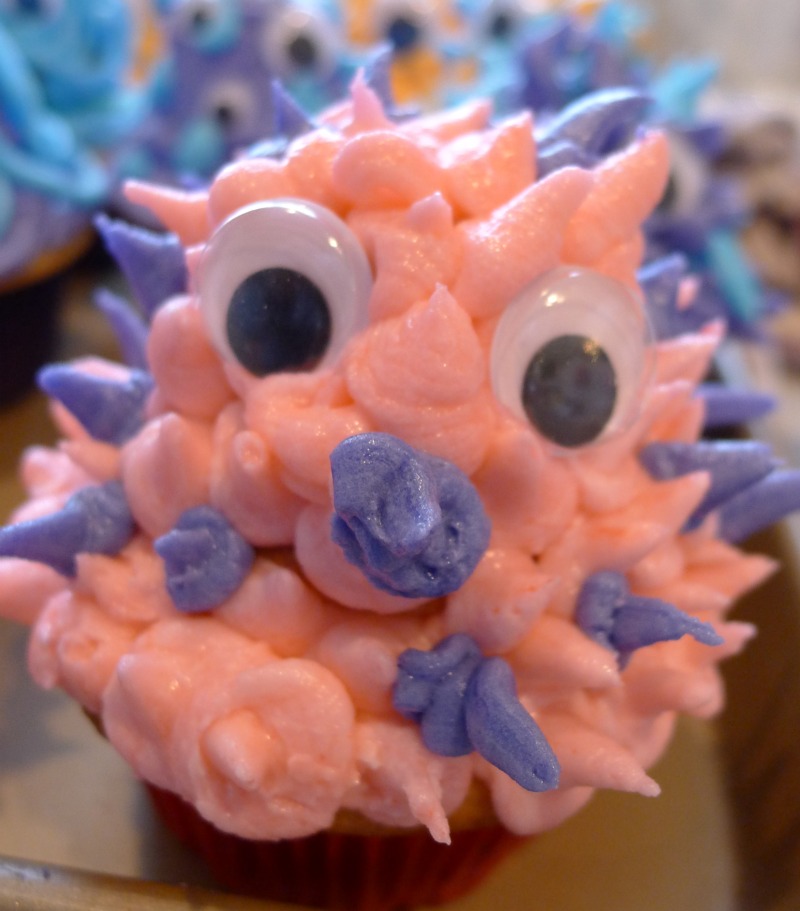 Pieces by Polly: Monster Cupcakes