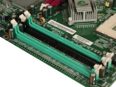 partes internas del pc: tipos memorias, bancos de memoria