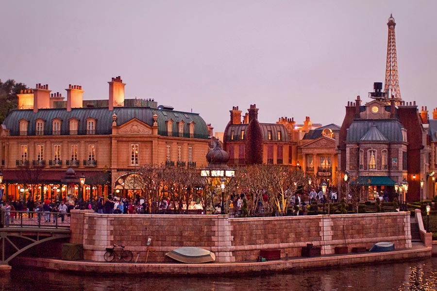 Disney World Epcot France
