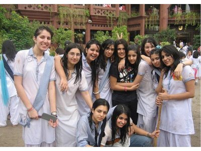 Desi Actors Gallery: Girls of Pakistani university in colourful dresses