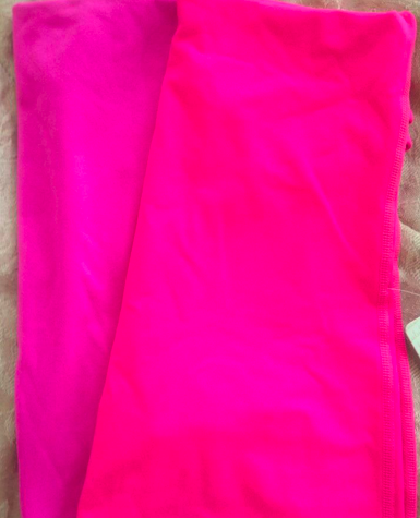 Color Comparison: Raspberry Glow and Pow Pink - The Sweat Edit