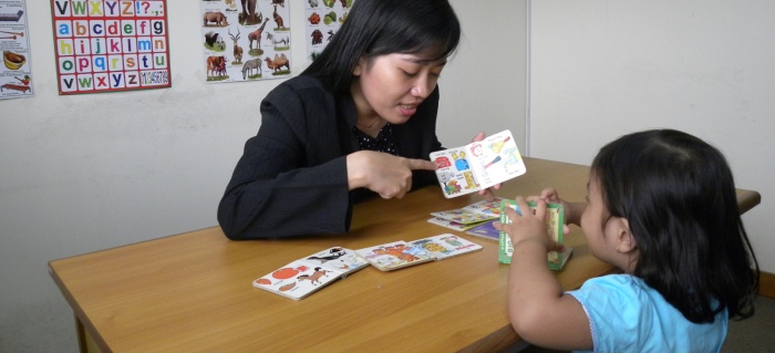 Terapi wicara (speech therapy)... - Kang Paijo