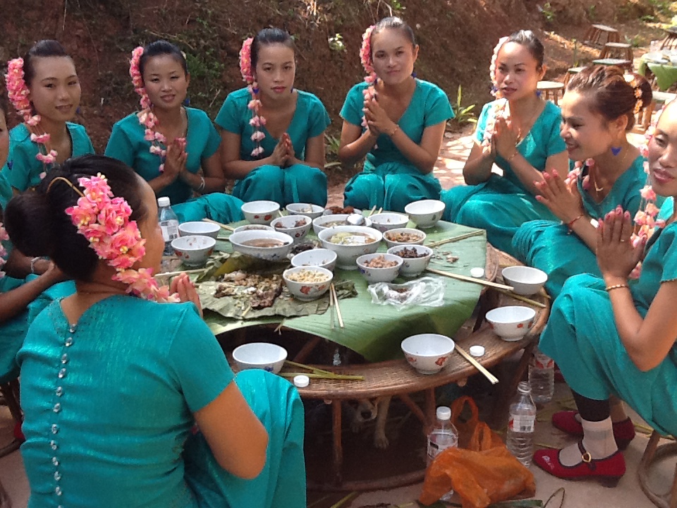 nomadsally: THE DAI PEOPLE OF SOUTHWEST CHINA