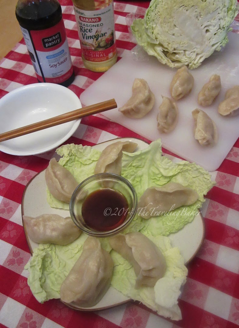 The Traveling Baker: Ravioli Cinesi - Chinese Dumplings
