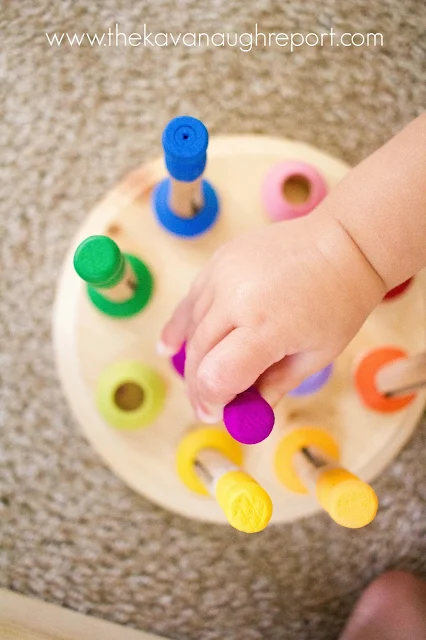 DIY Color Matching Pegs for Toddlers