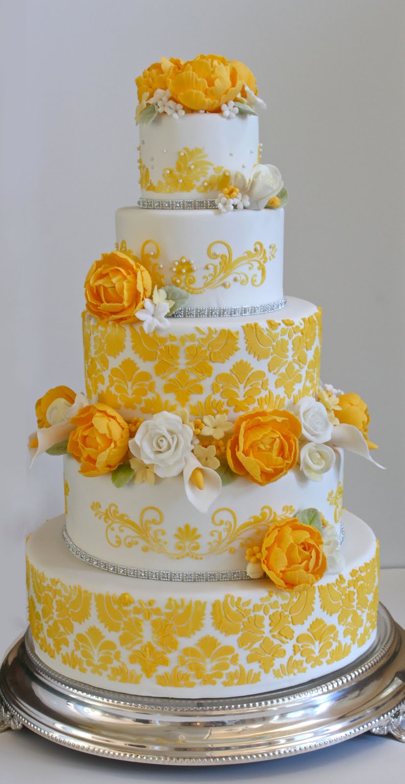 Yellow (With images) | Yellow wedding cake, Beautiful wedding cakes ...