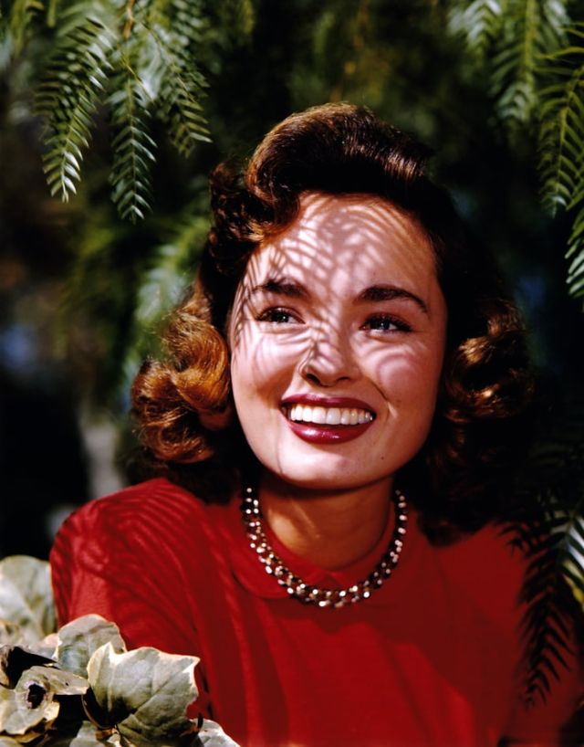 40 Glamorous Photos of Ann Blyth in the 1940s and ’50s ~ Vintage Everyday